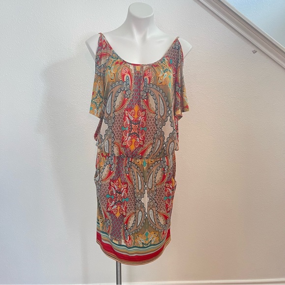 Mlle Gabrielle | Dresses | Mlle Gabrielle Cold Shoulder Printed Dress ...